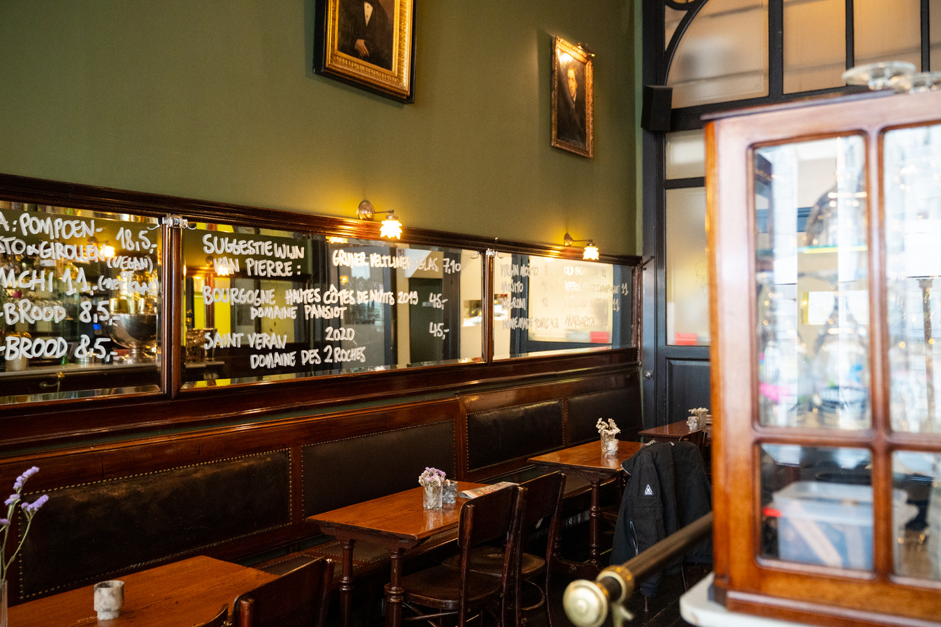 REPORTAGE. Op kroegentocht in... café Borze, uit zijn as herrezen ...