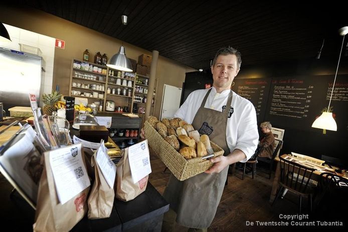 Broodbode breidt uit met bakkerijwinkel in centrum van Enschede ...