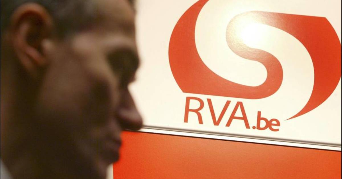 RVA vordert meer onrechtmatig betaalde uitkeringen terug | Binnenland ...