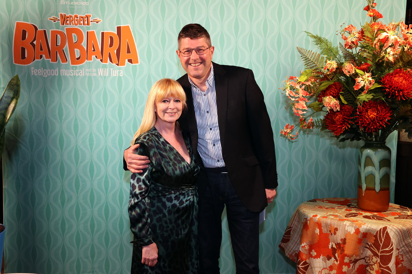 IN BEELD. Bekend Vlaanderen keert terug naar de jaren 70 op première ...