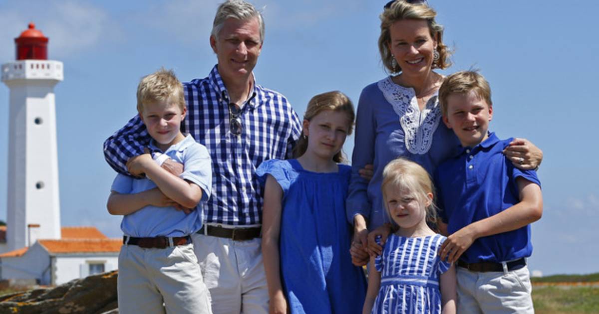 Lijfwacht voor alle kinderen van koning Filip | Royalty | hln.be