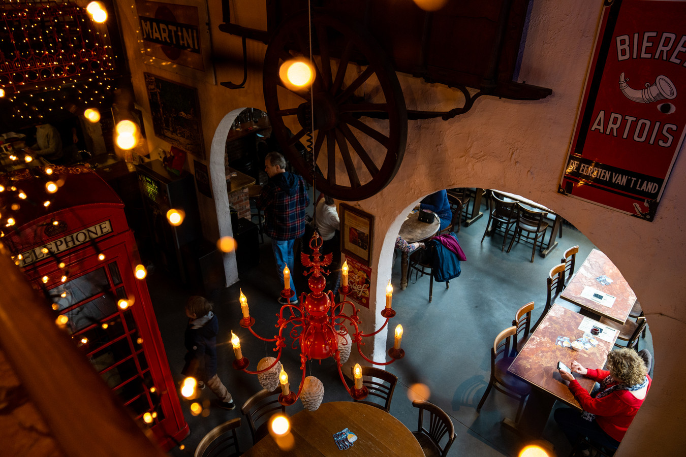 Nieuwe eigenaars van Café Den Trol gaan vijftigjarig bestaan vieren met ...