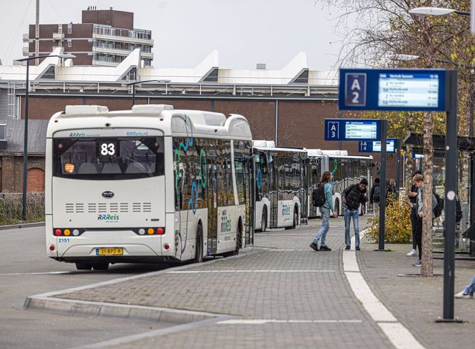 Keolis krijgt pechbussen niet op tijd gefikst, zegt provincie, maar de ...