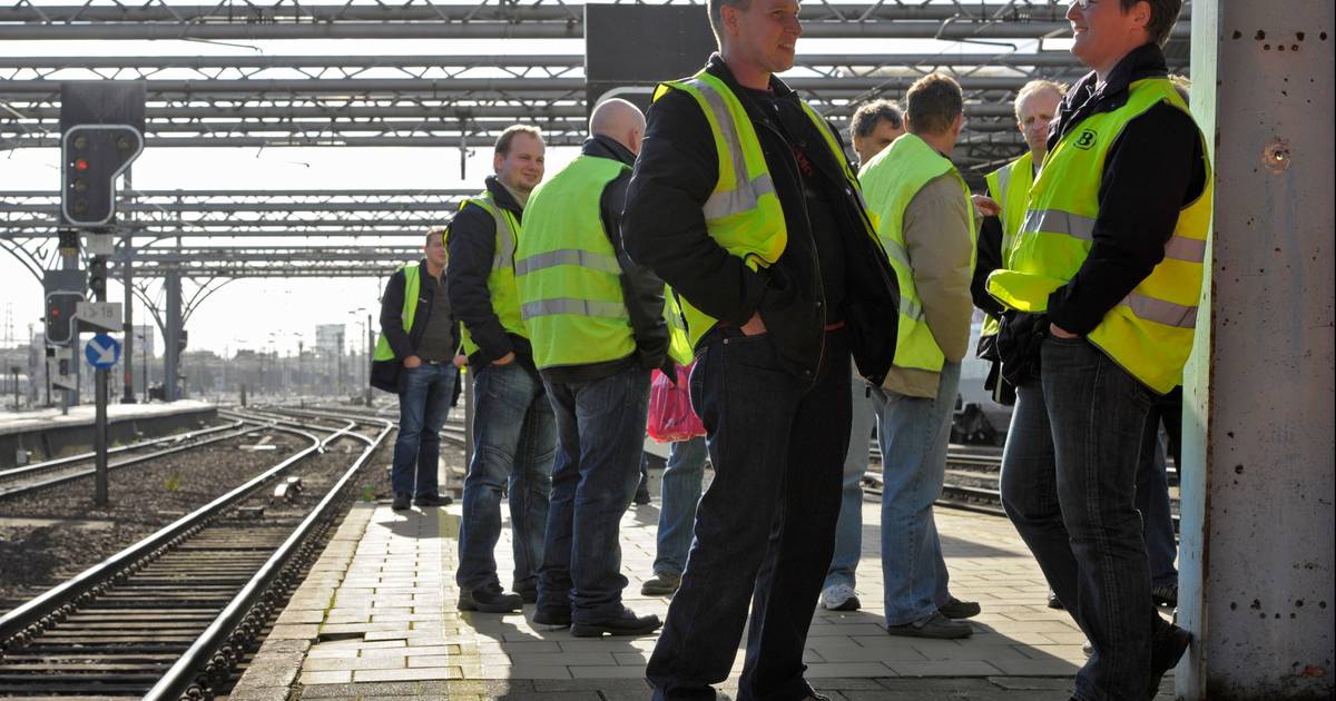 Treinstaking op 23 november gaat toch door | Binnenland | hln.be