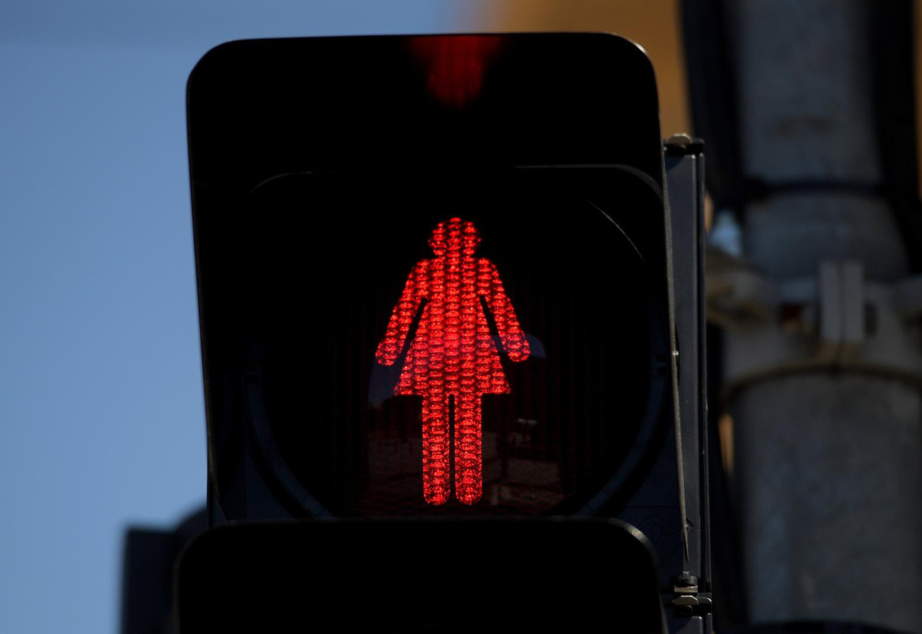 Des personnages féminins aux feux rouges font polémique en Australie ...