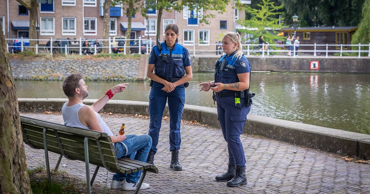 Boa's handhaven strenger op zwemmen rond de Schie: niet alleen verboden ...