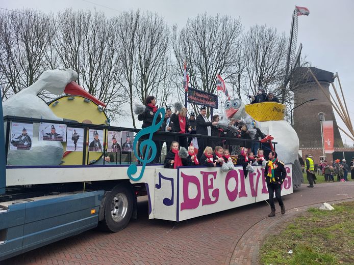 Succesvolle optocht Oivers, vooral origineel, kleurrijk en zonder al té ...