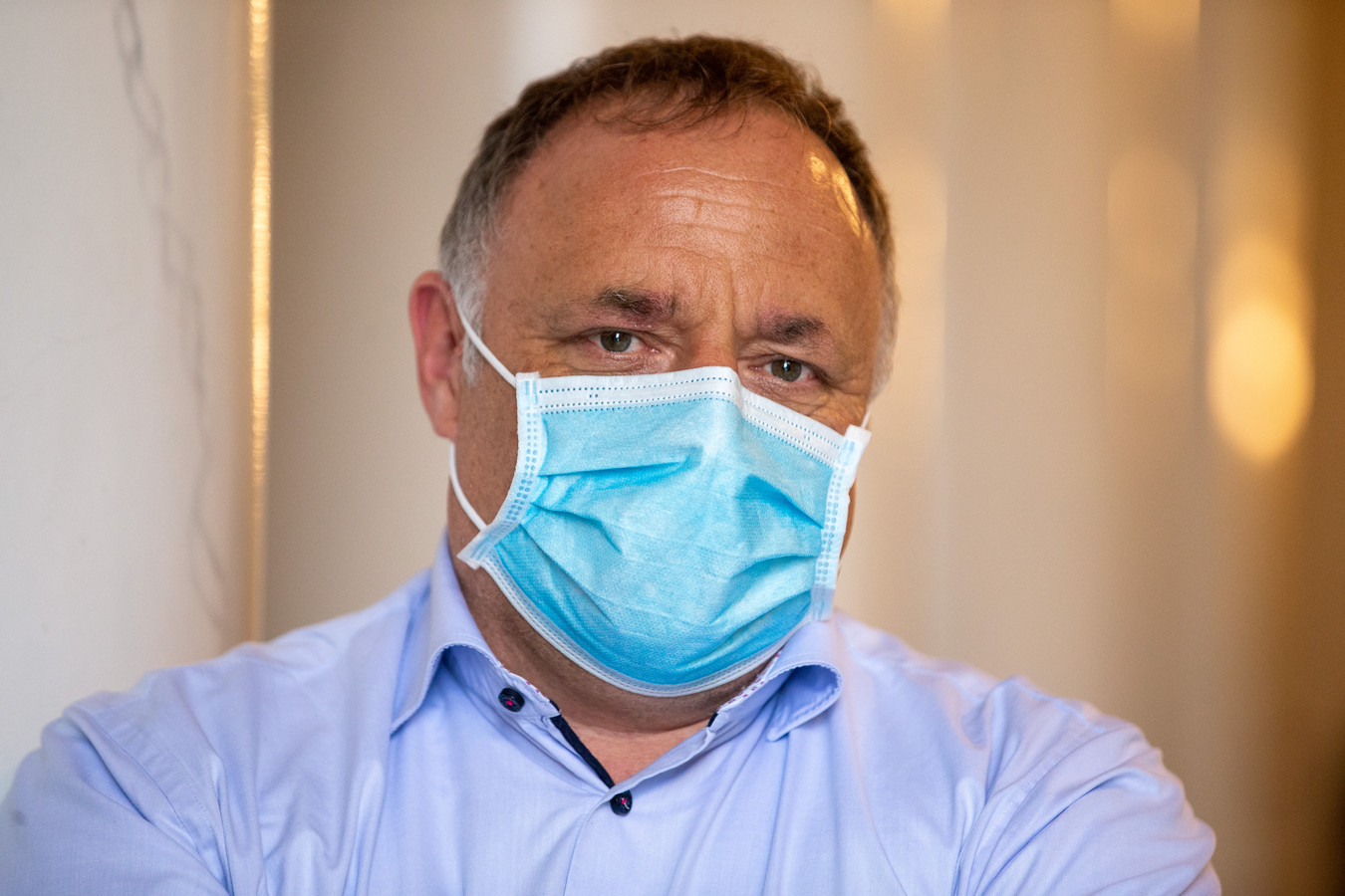 Belgische topviroloog: ‘Hopen dat jullie hiermee de paasvakantie halen ...