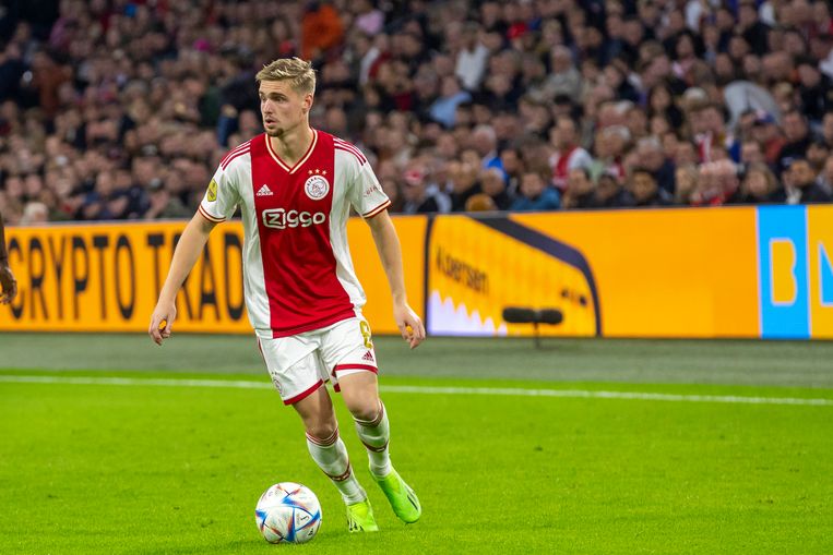 Kenneth Taylor: ‘Voetbal draait om vertrouwen in jezelf’ | Trouw