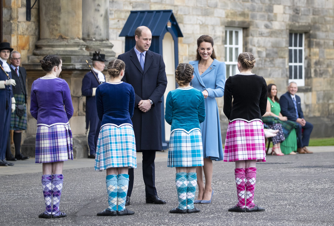 William en Kate krijgen belangrijke missie in Schotland: “Ze moeten de ... William en Kate krijgen belangrijke missie in Schotland: “Ze moeten de ...