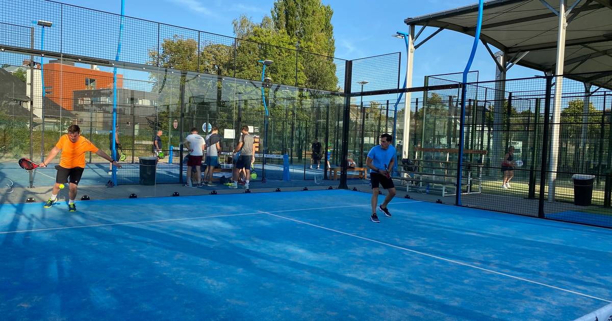 Uitbreiding padelvelden op komst. “Veld reserveren even moeilijk als ...