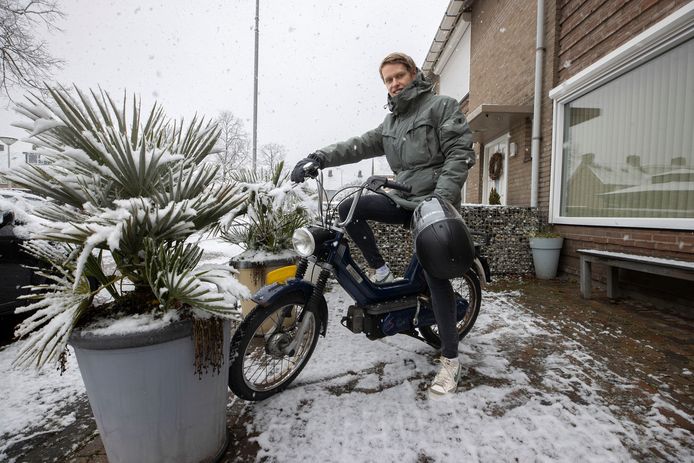 Josca en Rik uit Best op oude Vespa naar Parijs: ‘Met de zadelpijn zal ... Josca en Rik uit Best op oude Vespa naar Parijs: ‘Met de zadelpijn zal ...