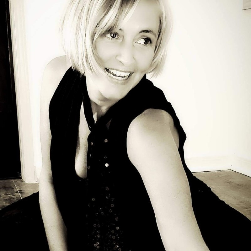 Hoe ‘het mooie meisje’ uit Enschede VJ werd bij MTV en in Belize ...