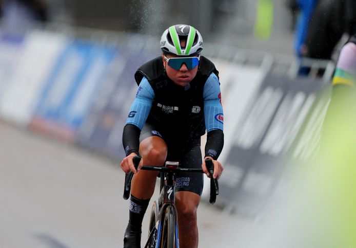 Justine Ghekiere als eerste vrouw ooit genomineerd voor de Kristallen ...