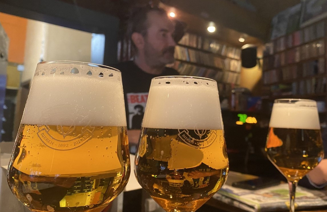 Omer Vander Ghinste Test Nieuw Lichtblond Bier Den Bras Heeft Primeur