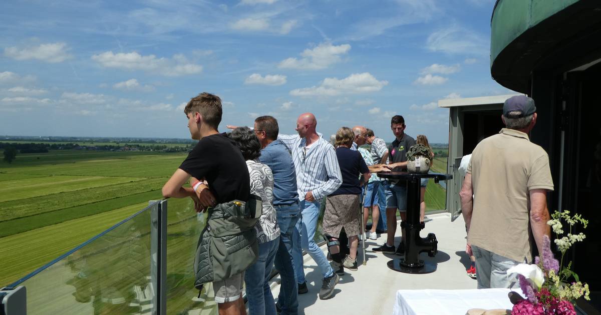 Massale belangstelling voor verbouwde watertoren: ‘Ze hebben er iets ...