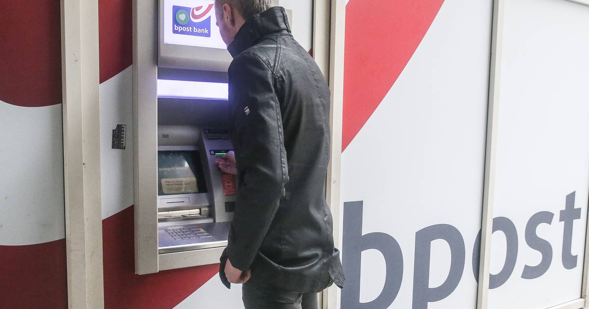 Bpost bank plaatst 400 nieuwe automaten: "Niet iedereen kan digitaal ...