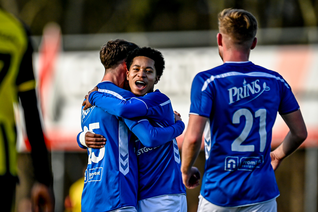 FC Jeugd van slag door ‘buitenspeldoelpunt’, Roelof Luinge ‘blundert ...