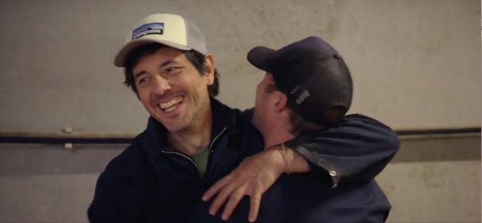 “Mijn trouwring zit nog ergens in dat schaap”: Mathias en Dieter ...