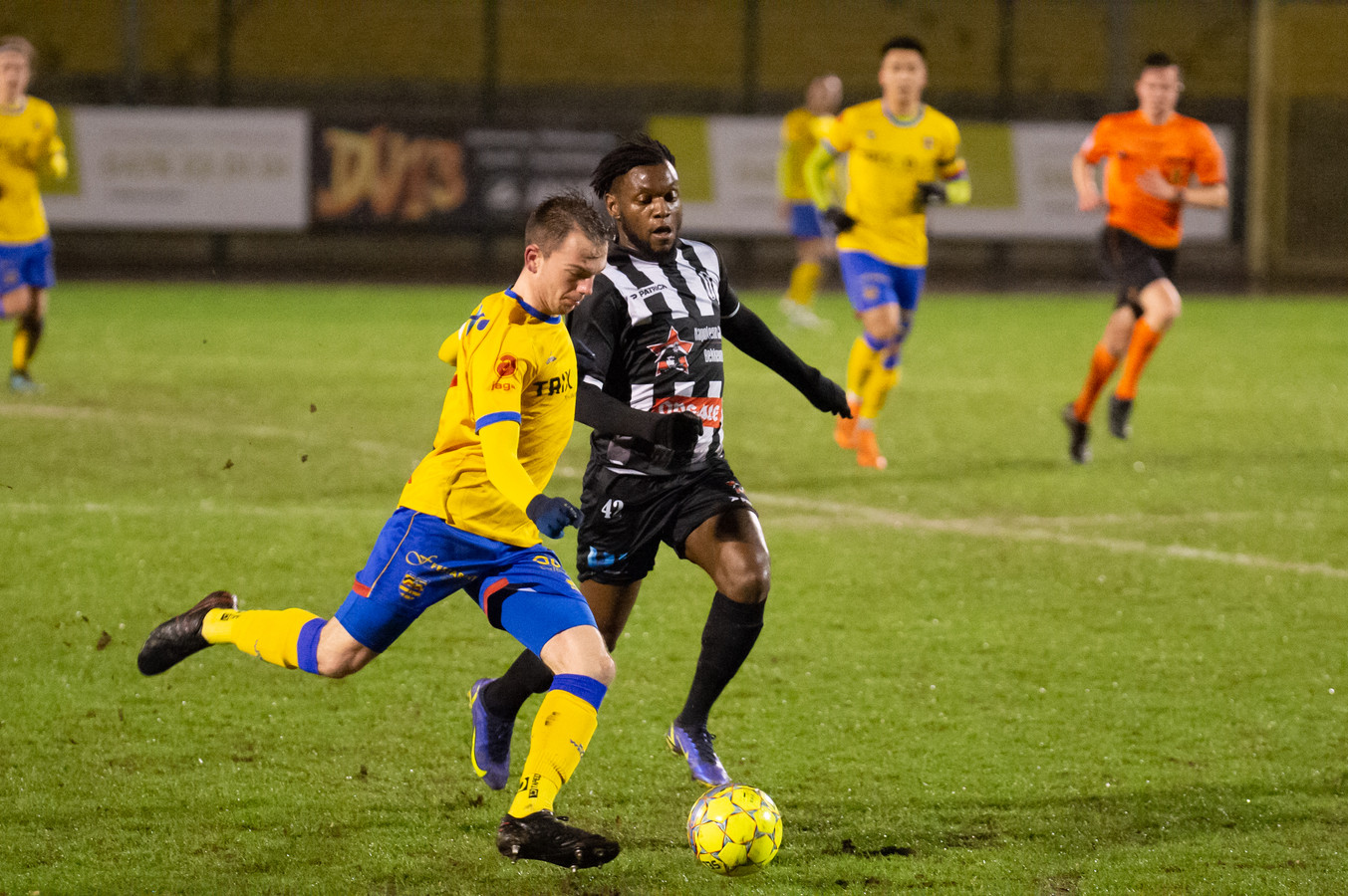 KFC Diest speelt voor de derde keer op rij 1-1-gelijk in eigen stadion ... KFC Diest speelt voor de derde keer op rij 1-1-gelijk in eigen stadion ...