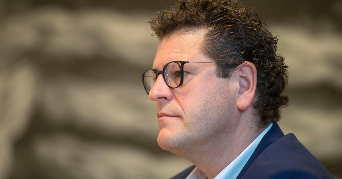 Tom Meeuws buiten vervolging gesteld voor vermeend geknoei met facturen ...