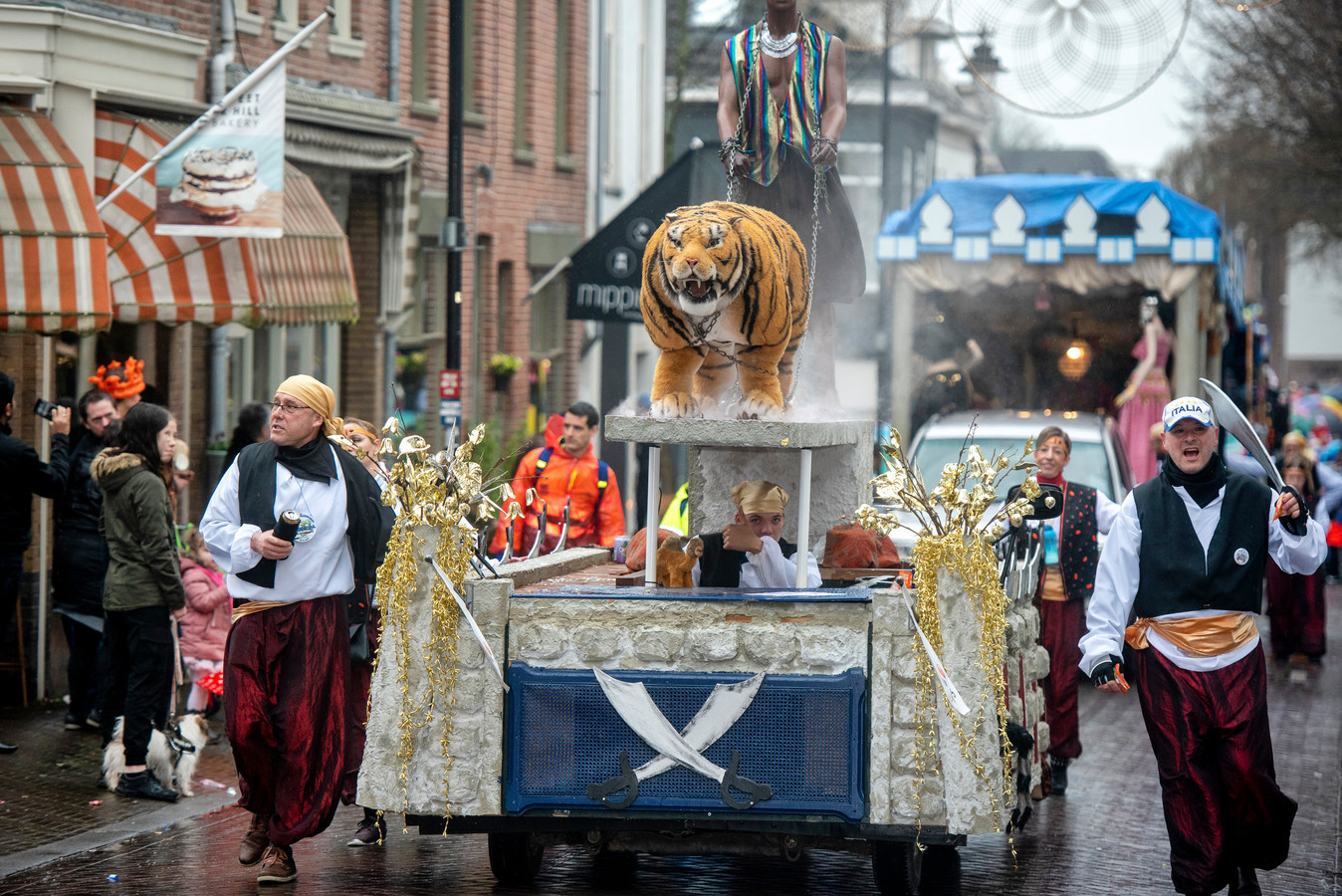 Route carnavalsoptocht Arnhem: door deze straten komt de Ernemse Optog ...