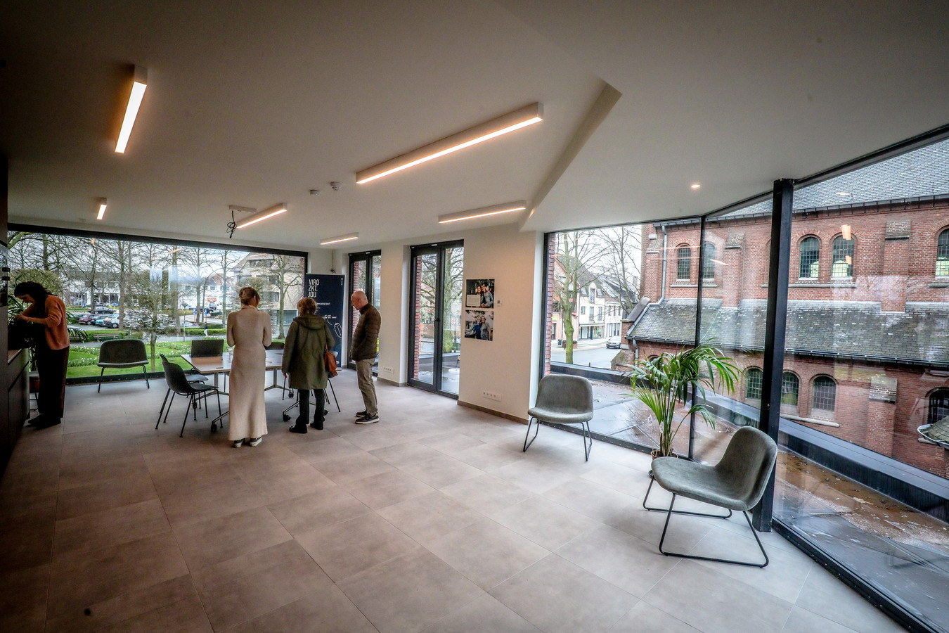 Oude pastorie in Sint-Michiels krijgt een nieuwe bestemming: “Buren en ...