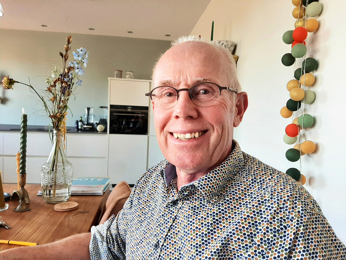 Maasbommel krijgt zijn goede kasteel ’t Hof terug, ze keken steeds naar ...