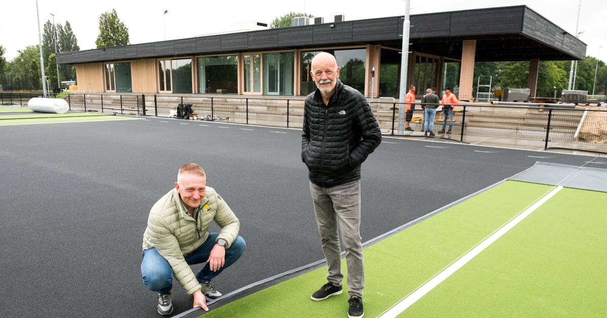 Nieuwegeinse hockeyclub verhuist naar nieuwe plek, maar daar is amper stroom? ‘Frituur moet soms ...