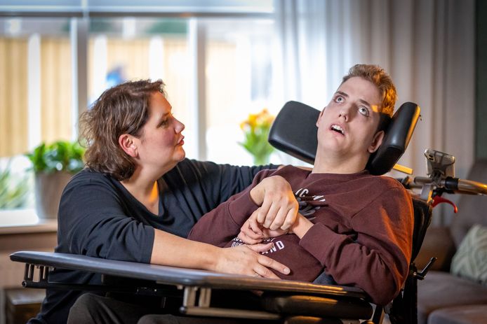 Moeder Maureen zette noodkreet op Facebook: ‘Wie kan zorgen voor mijn ...