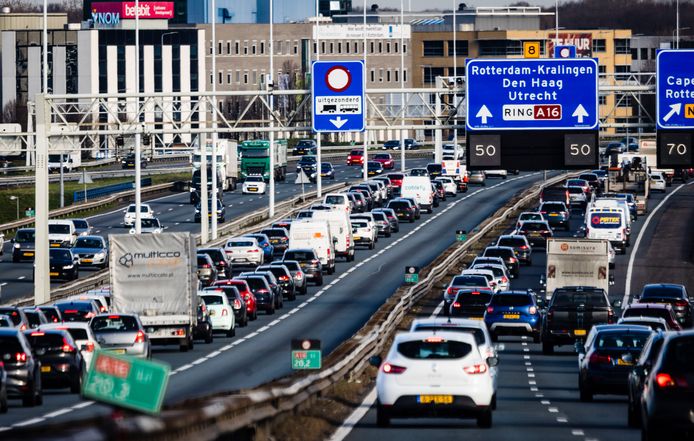 Meeste files in en rond Rotterdam voorbij: verdwenen spitsstrook A15 ...