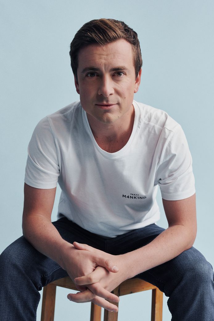 DE MEDIAWATCHERS. Waar is Niels Destadsbader bij de VRT? “Als hij zijn ...