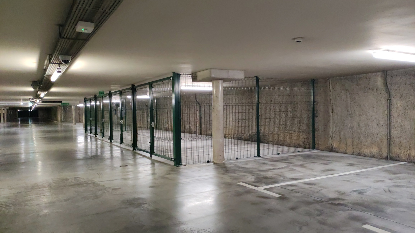 Kortrijk bouwt ‘autogevangenis’ voor patsers: “We hebben tot nu al twee ...