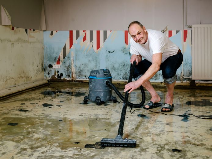 Nederlandse kelders massaal onder water: ‘In dertig jaar de eerste keer ...