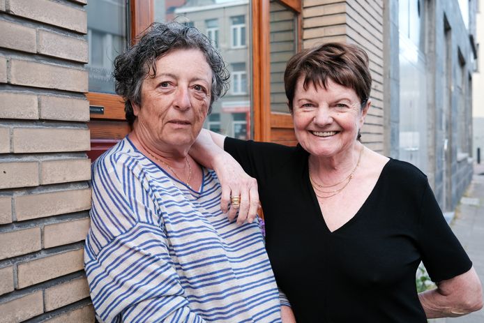 Janine Bischops en haar beste vriendin Marleen: “Toen ze ontdekte dat Johny Voners haar bedroog ...