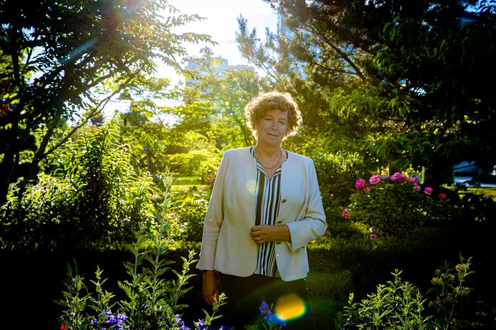 De Sutter opent mensenrechtenconferentie in Belgrado na geannuleerde ...