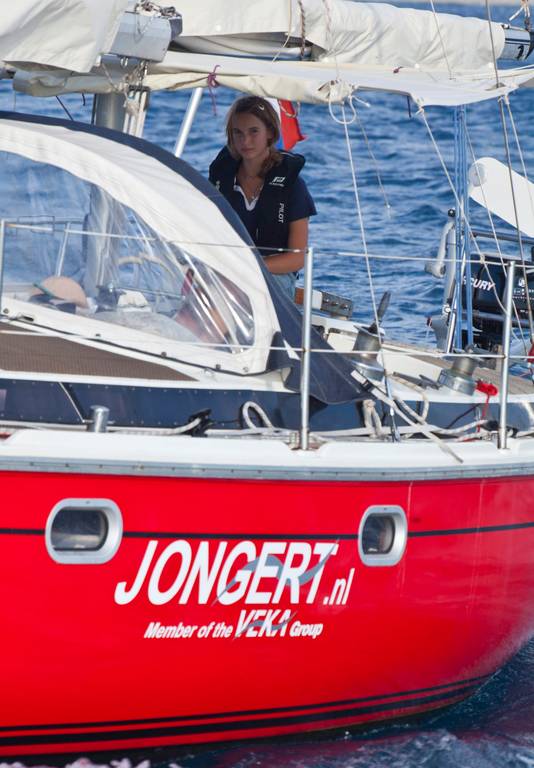 Laura Dekker één jaar onderweg: "Ik geniet er met volle teugen van ...