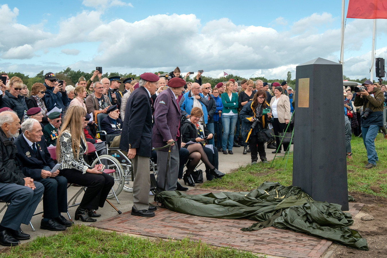 Internationaal leger pakt groots uit bij 75ste herdenking van Slag om ...