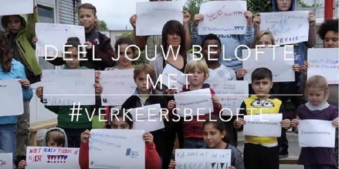 Sofie Lanceert Pakkende Verkeerscampagne Nadat Vriendin Omkwam Bij