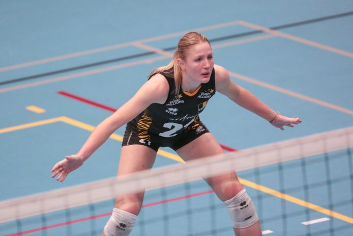 Manon Stragier begint met de Yellow Tigers aan het EK: “De tegenslagen ...