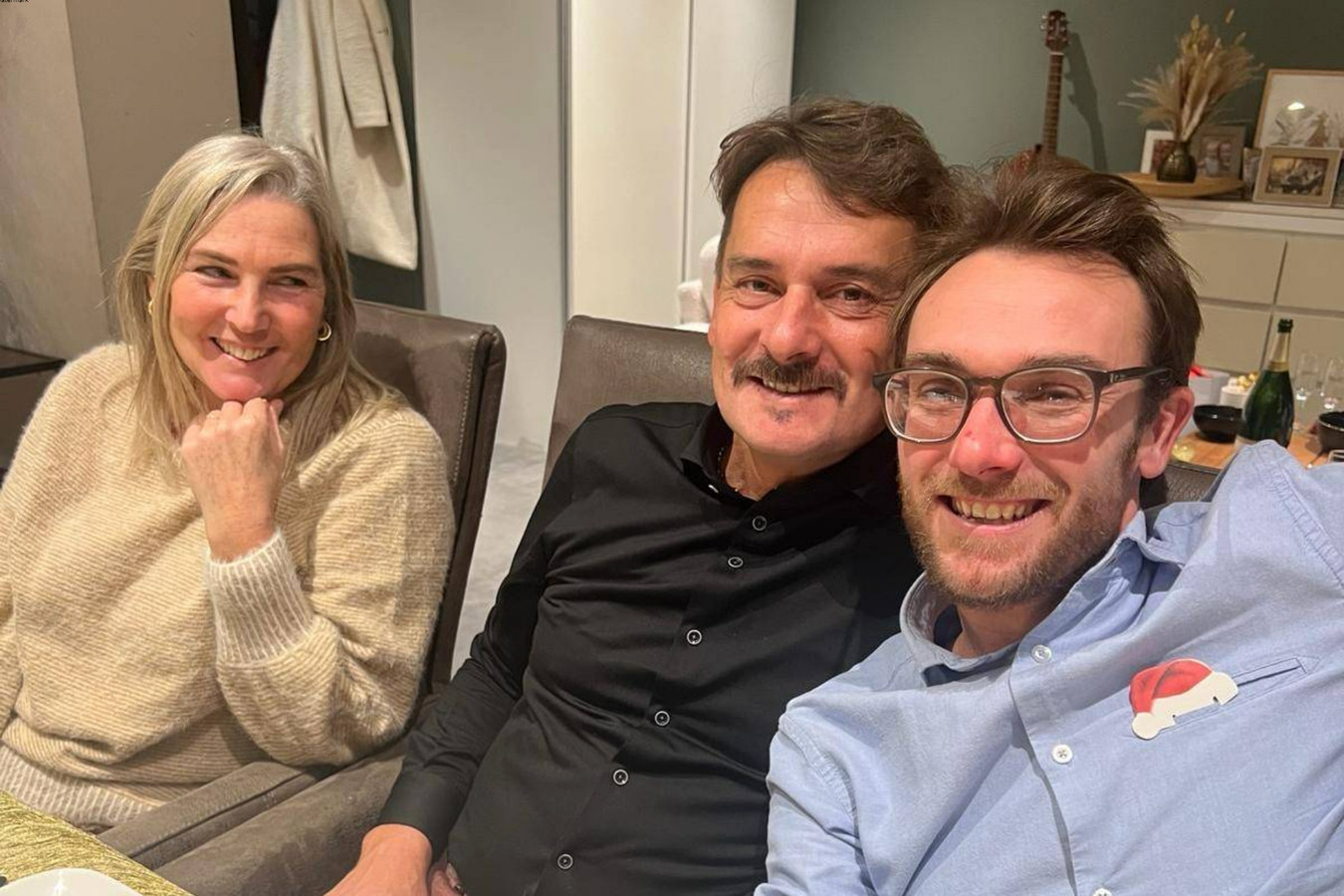 Jongdementie vastgesteld bij mama van Christopher, de man van Stephanie Planckaert: “Banale ...