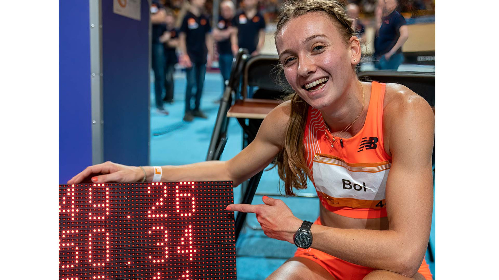 Femke Bol lokt ongekende massa naar NK in Apeldoorn: ‘Iedereen wil haar ...