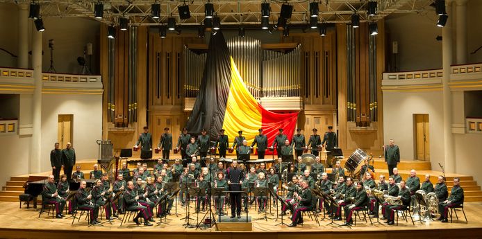Muziekkapel van de Gidsen en sopraan Hanne Roos spelen galaconcert in ...