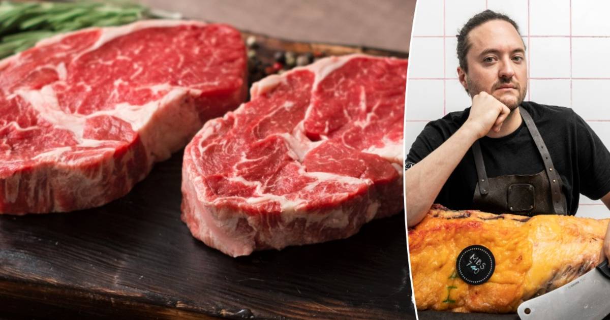 "Schroei het vlees dicht aan beide kanten en bestrooi met fleur de sel ...