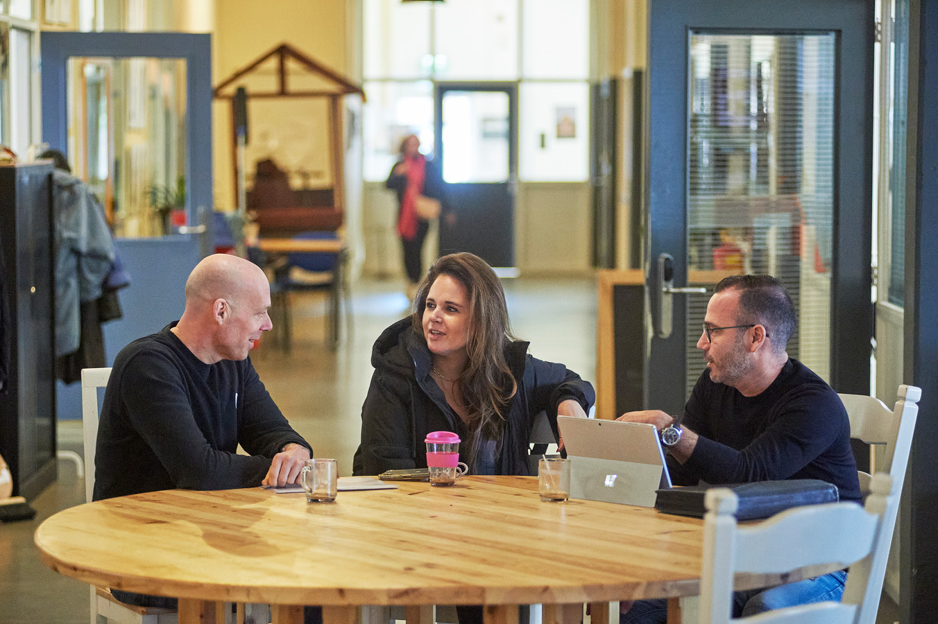 Zieke Tamara woont al vijf maanden in volgepakte auto in Oss: 'Iedereen ...
