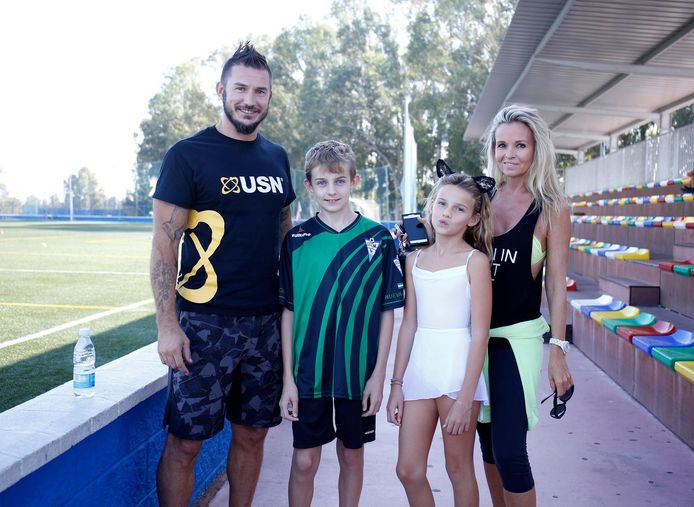 HLN brengt Lierse kampioenenploeg 20 jaar later weer samen: "Weet jij ...