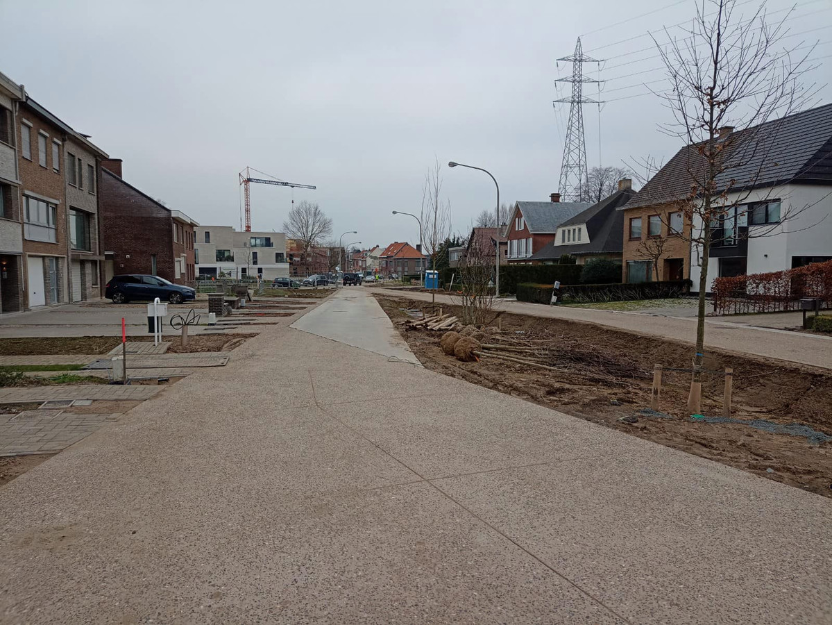 Fietsstraat Vrouweneekhoekstraat wordt aangelegd, nieuw bufferbekken ...