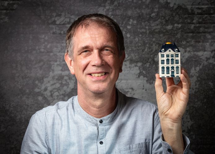 Professor Peter heeft de oplossing voor de woningnood: bouw niet in de ...