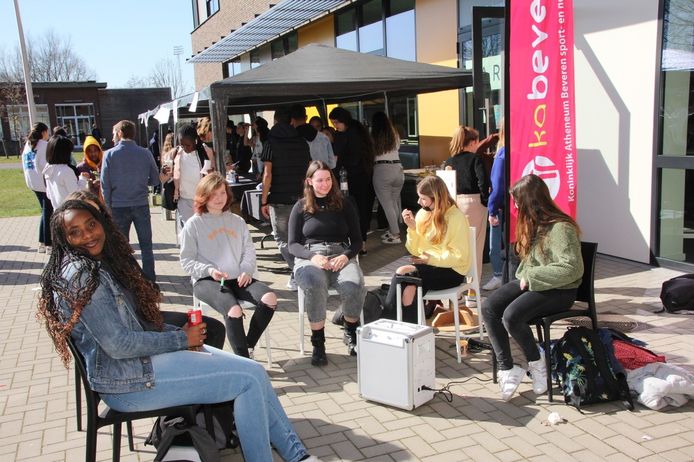 Leerlingen KA zetten hun sportiefste beentje voor tijdens Levensloop ...