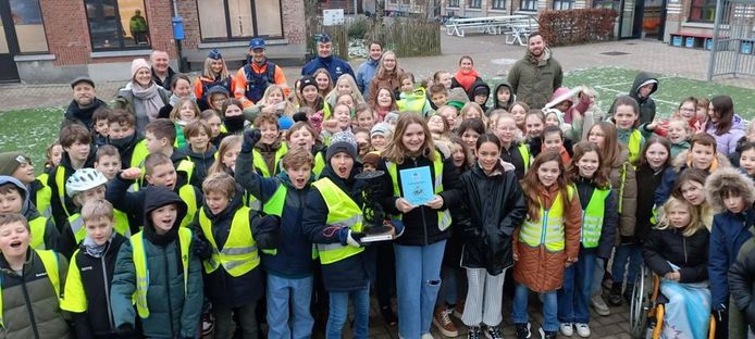 Basisschool Toermalijn scoort het best op fietscontroles | Olen | hln.be